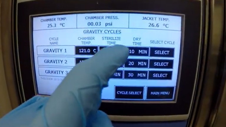 how to autoclave pipette tips