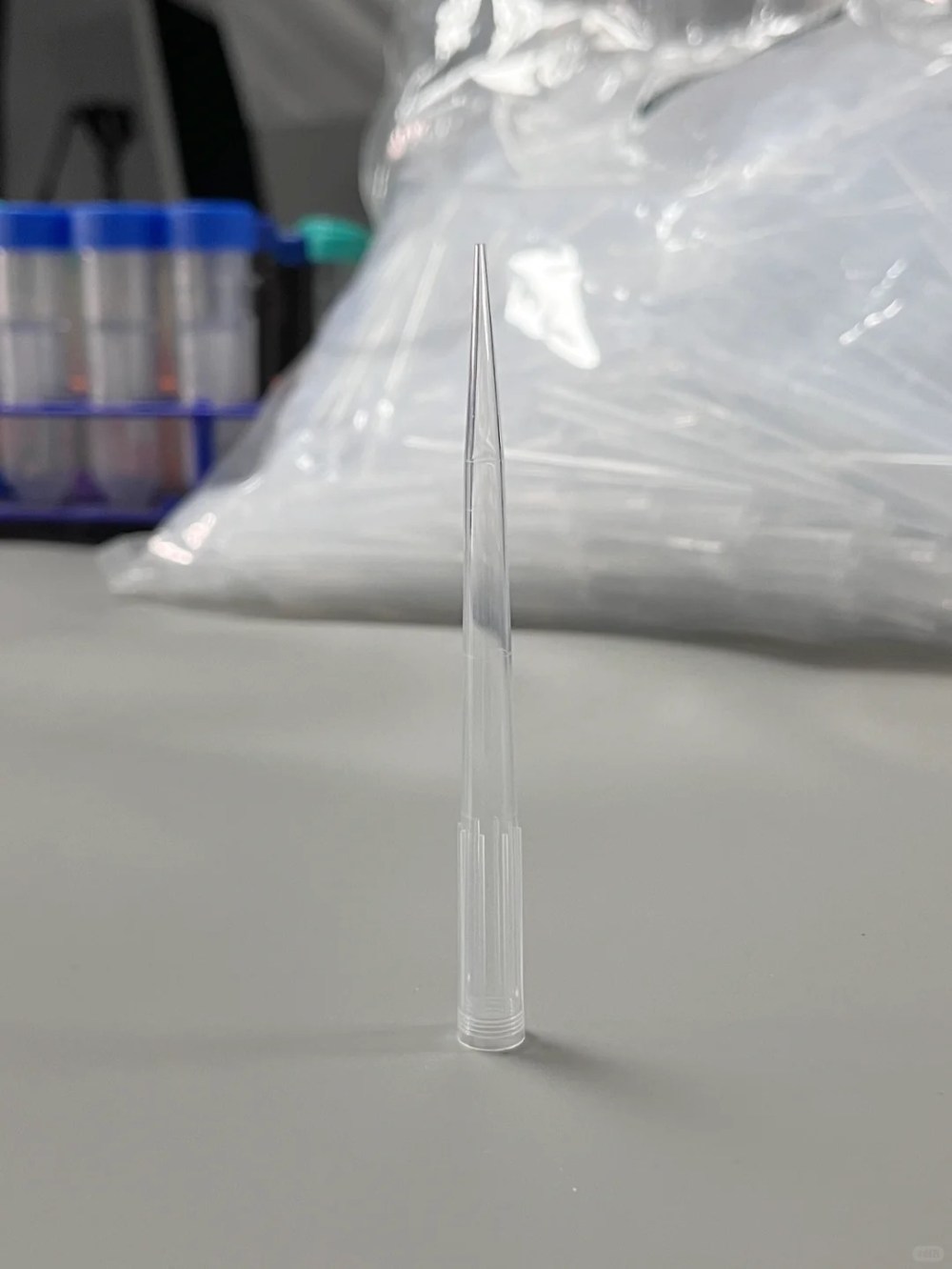 Low Retention Pipette Tips for Protein & Enzyme Solutions